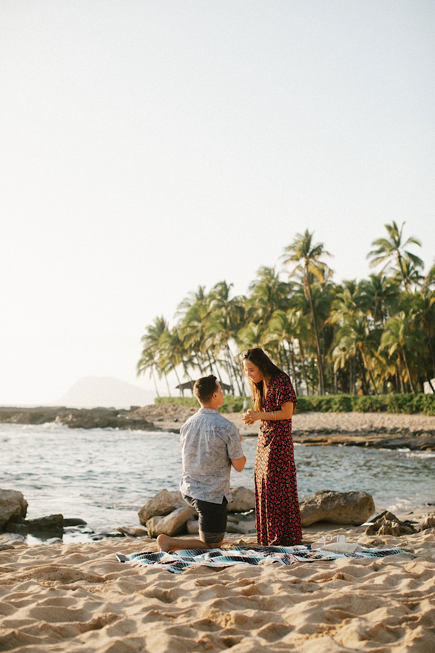 North Shore Oahu Engagement Session | Allison + Cody - Mersadi Olson ...