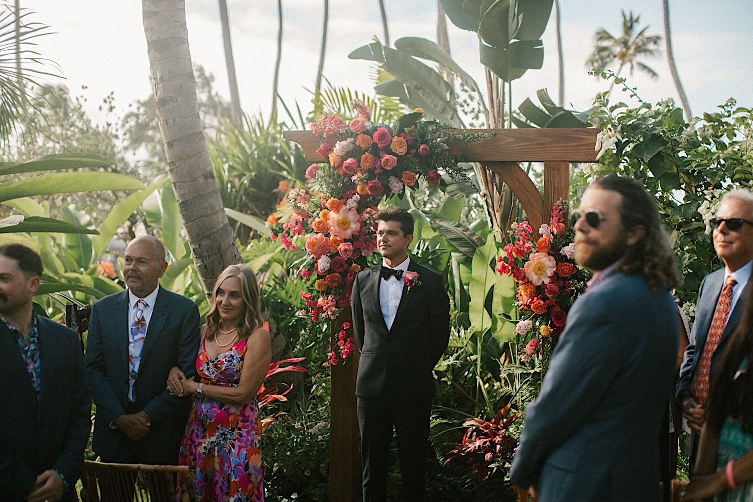 My Top 5 Intimate Wedding Venues on Oahu - Mersadi Olson Wedding ...