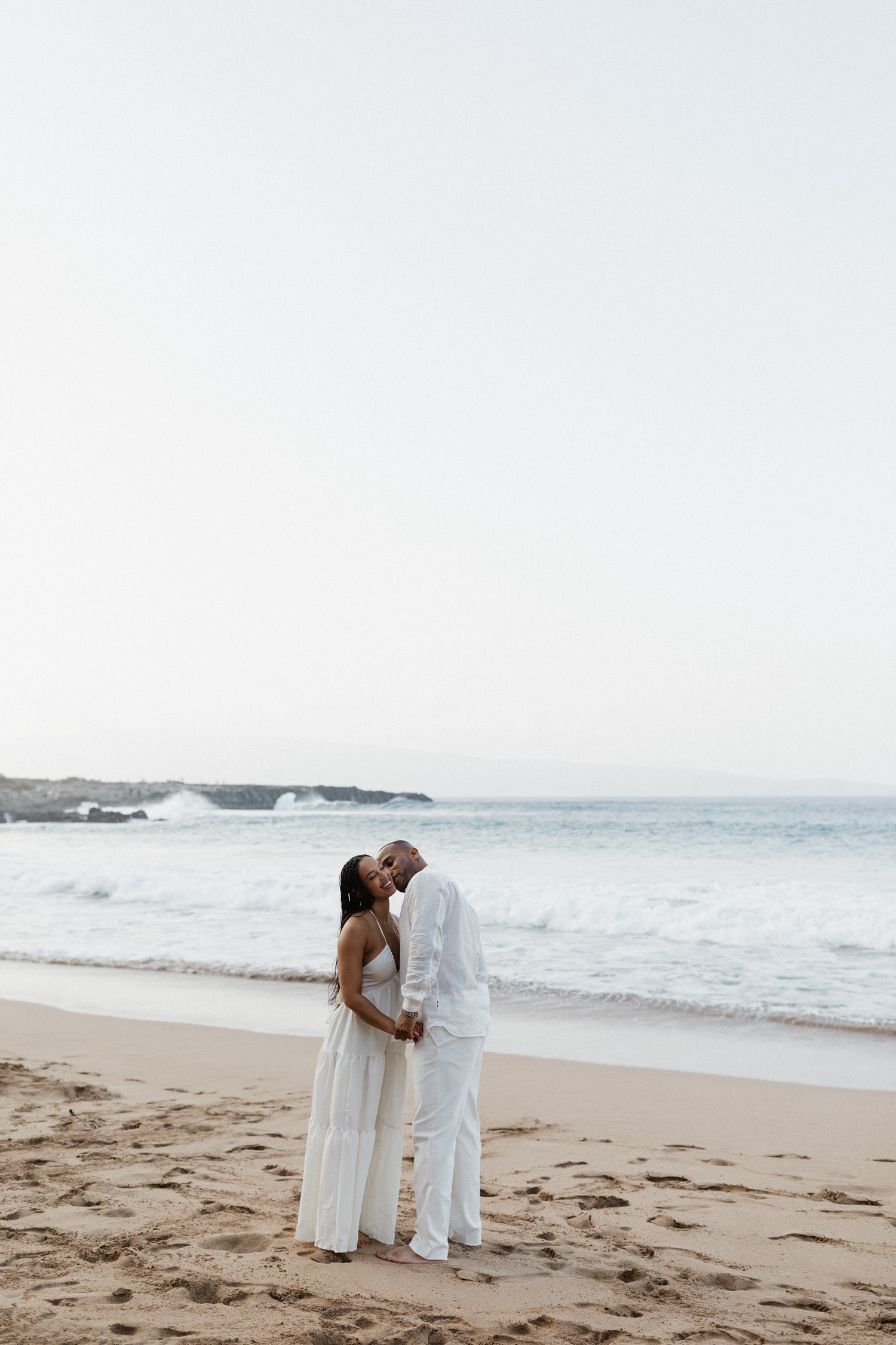 DeVon Franklin's Surprise Proposal to Maria Castillo at The Ritz ...