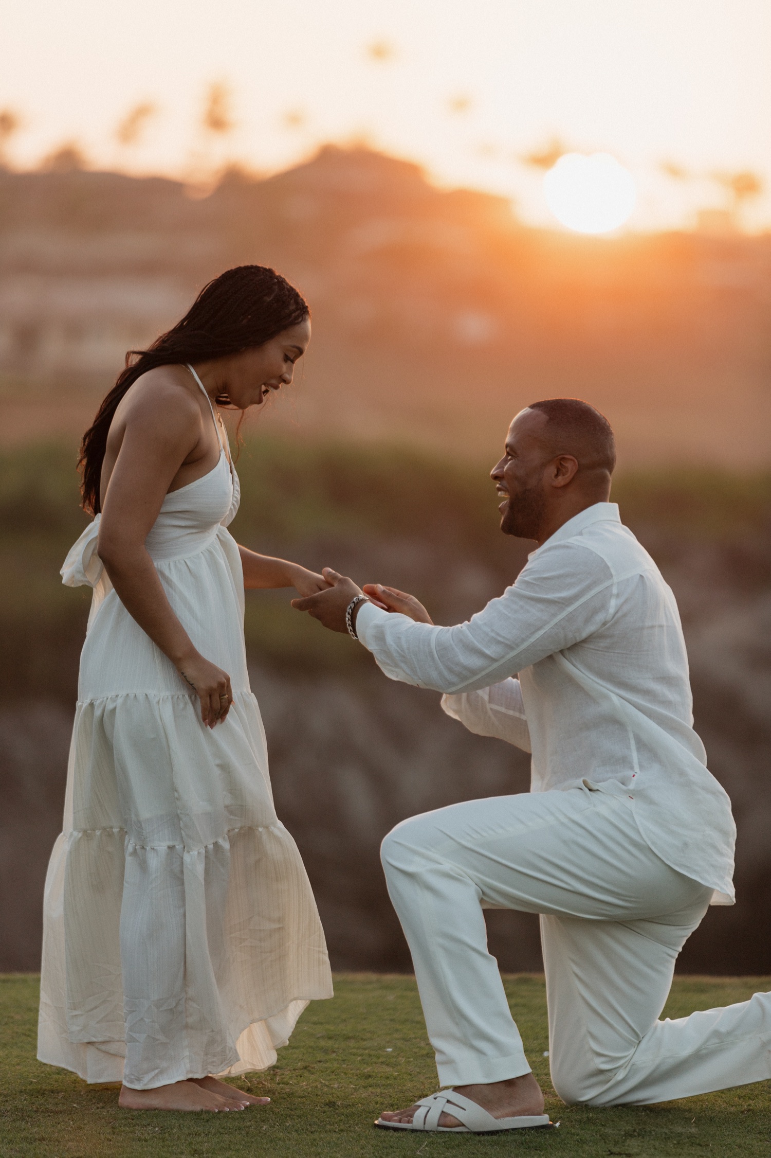 DeVon Franklin's Surprise Proposal to Maria Castillo at The Ritz ...
