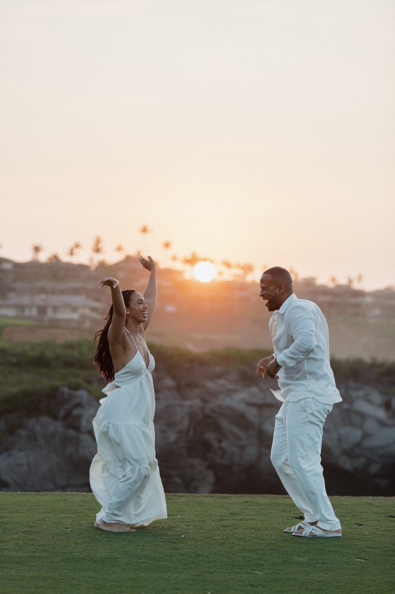 DeVon Franklin's Surprise Proposal to Maria Castillo at The Ritz ...